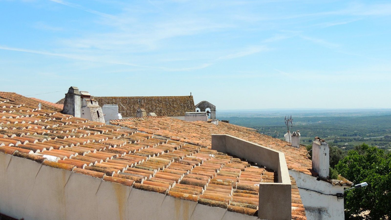 Top Scenic Routes Starting from Monte Gordo